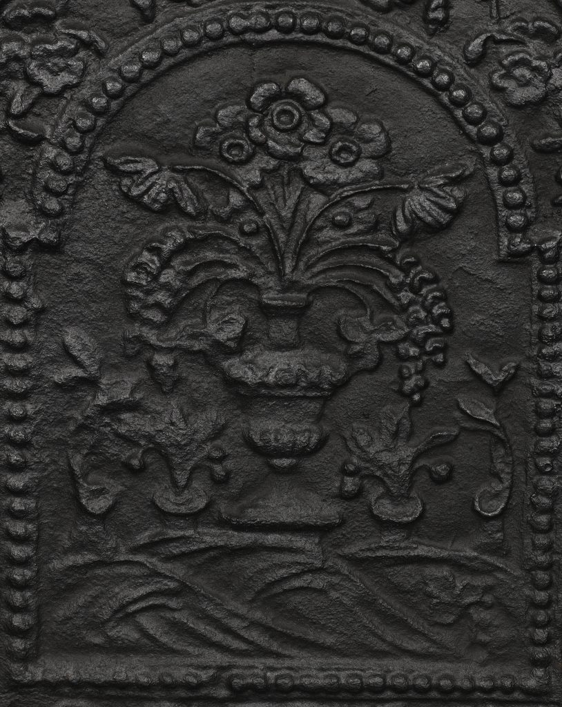 Small Flower Cast-Iron Fireback - Gibilaro Design